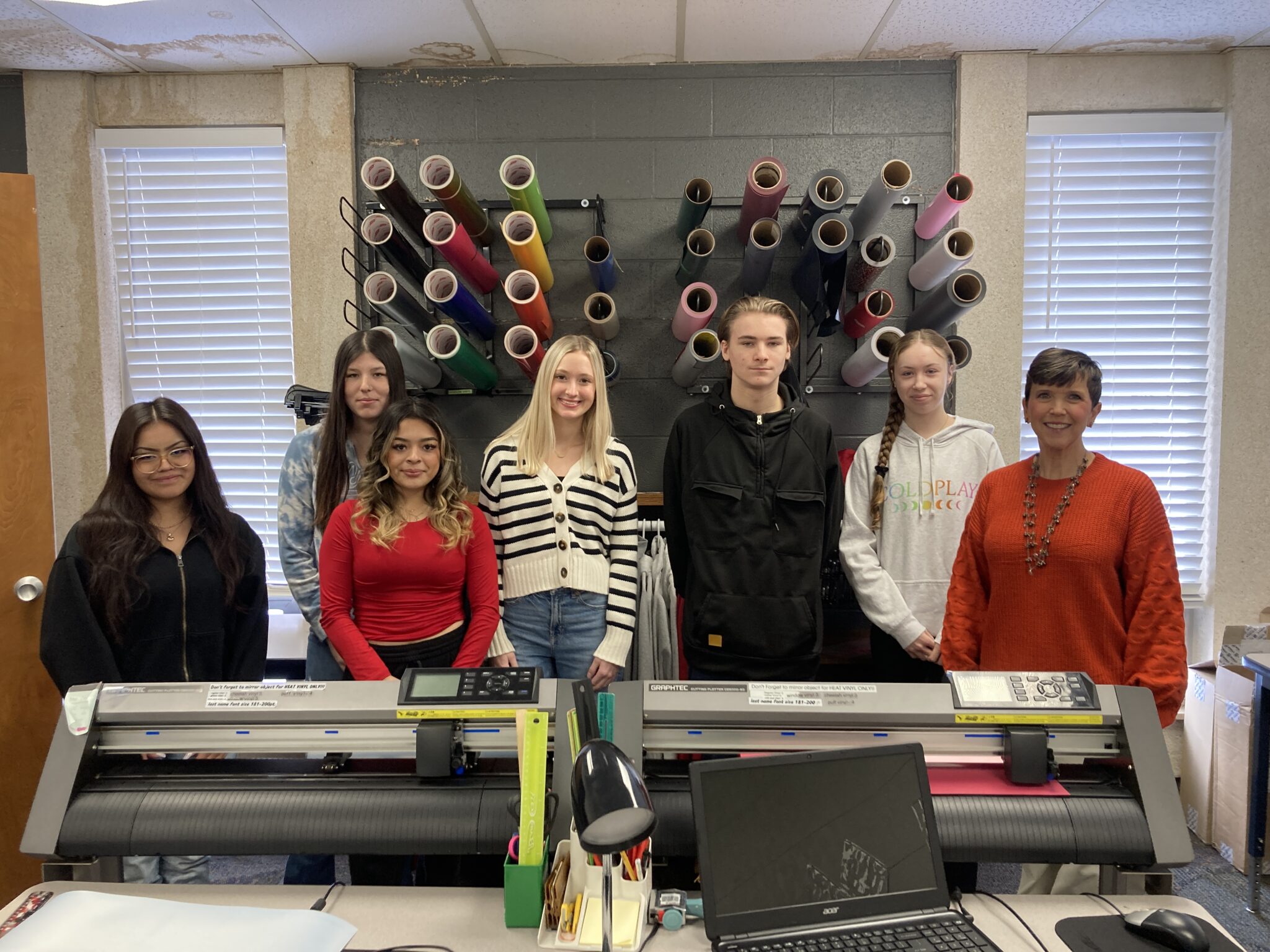 Apply for the 2025 Stahl Family Scholarship! - STAHLS' Blog